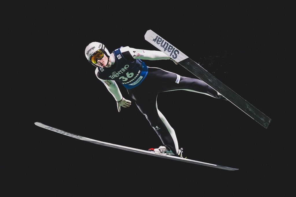 Domen Prevc pred olimpijsko sezono nakazal odlično formo – Šport TV